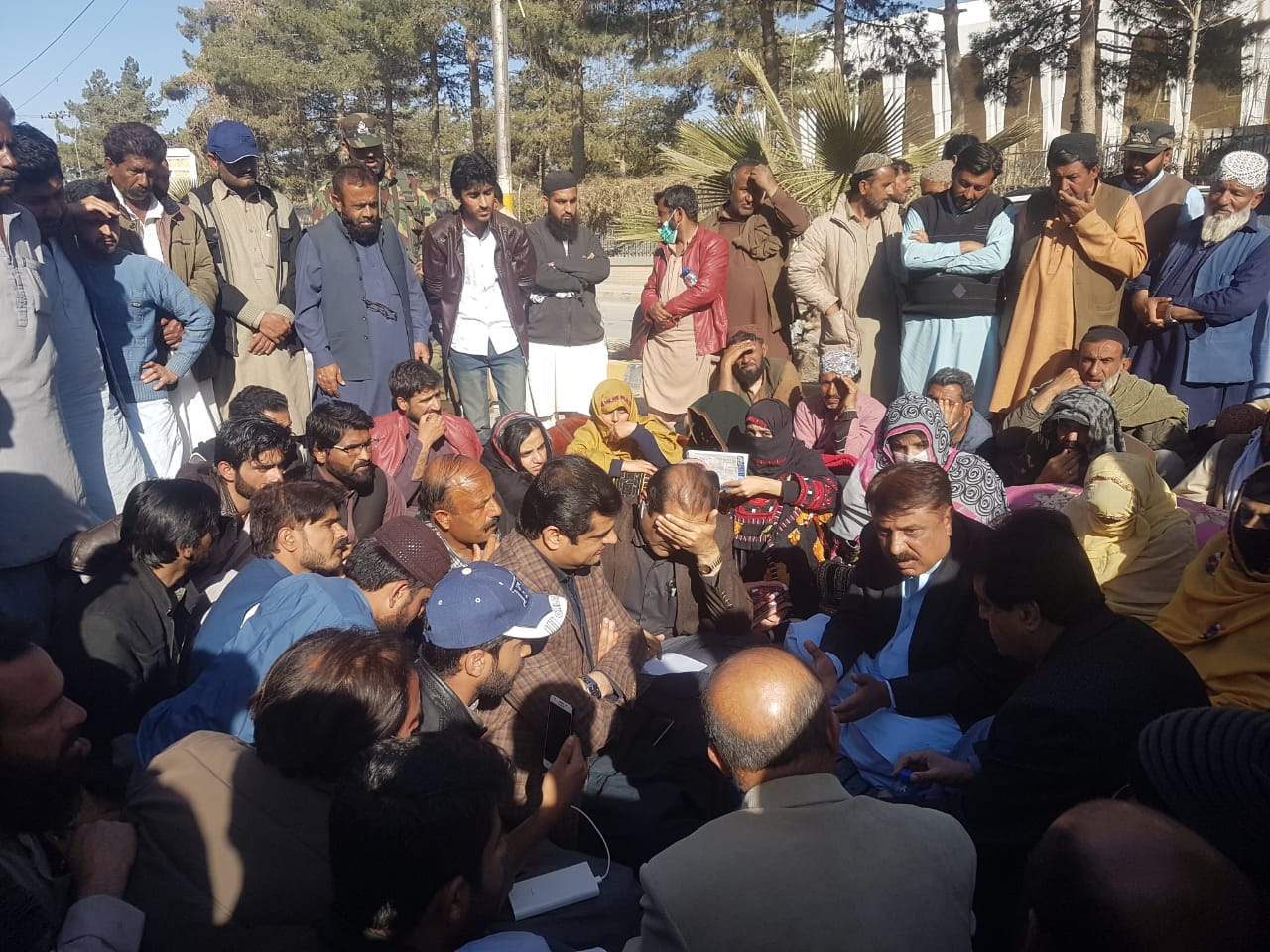 BMC students continue to protest outside Balochistan Assembly • Quetta ...