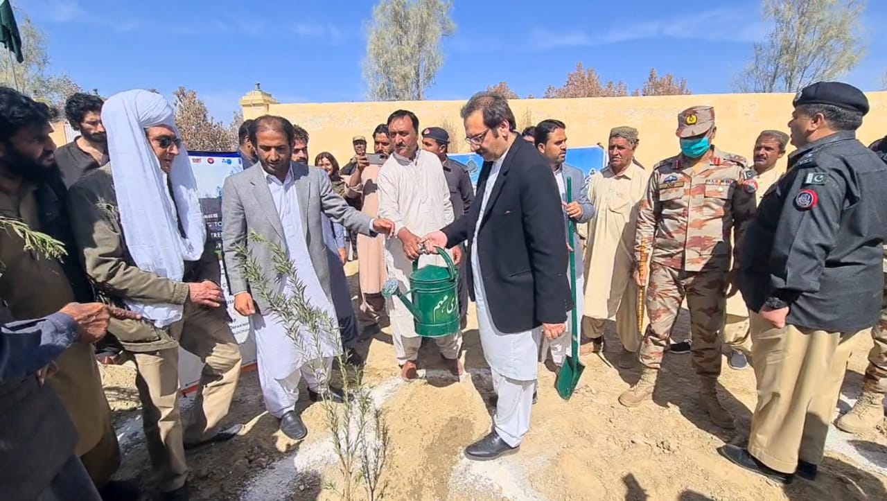 Quetta has a better climate, rich culture and manageable population