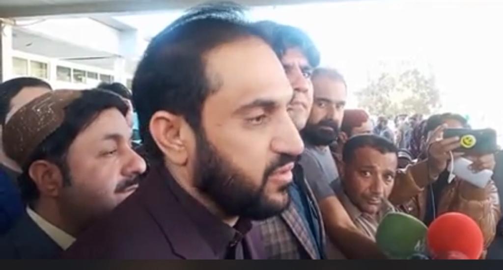 CM Bizenjo takes notice of Balochistan University students protest