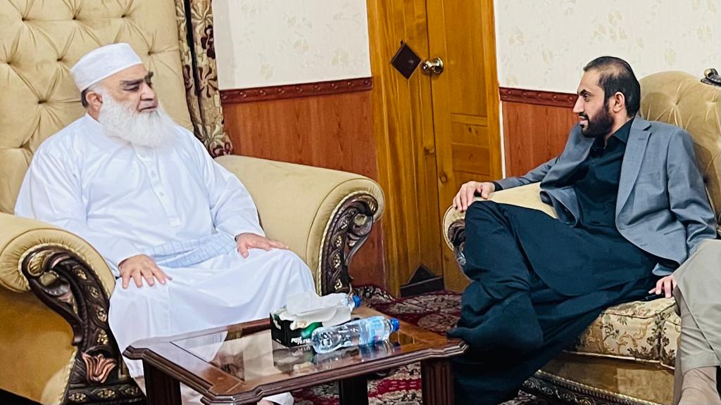 No confidence motion: CM Bizenjo calls on Maulana Wasey