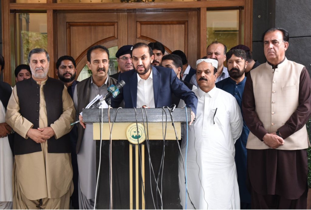 Bizenjo announces Rs.2m compensation for heirs of flood victims