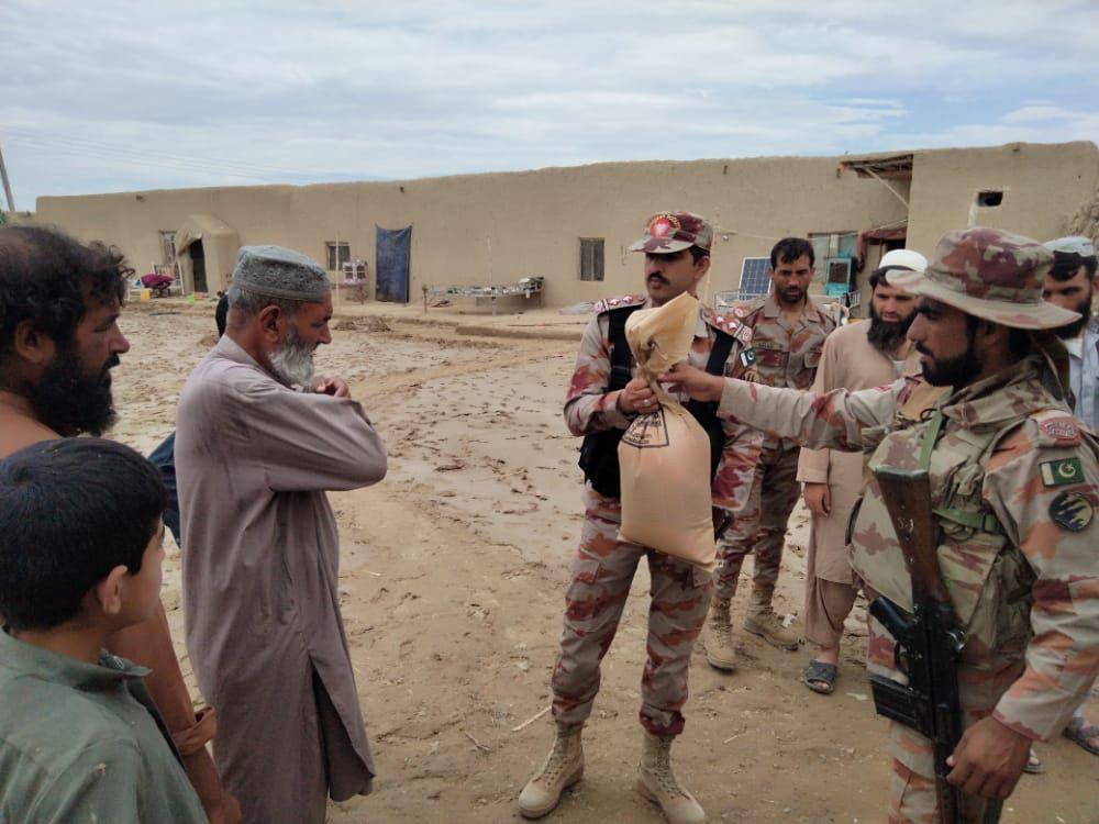 Pak Army, FC evacuate 700 trapped families in Balochistan floods