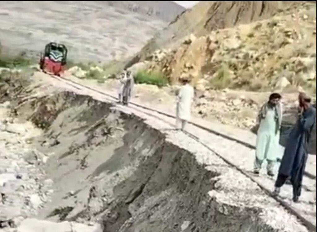 Railway and Roads Suspended Amidst Infrastructure Failures in Harnai